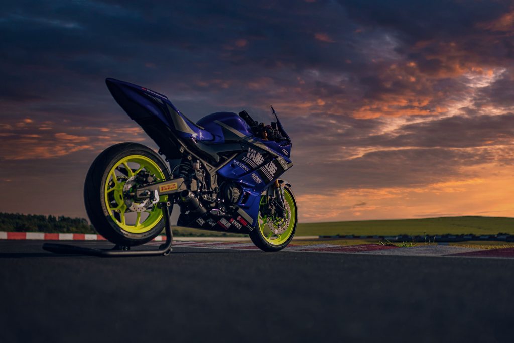 Galeria Giro Azul - Yamalube R3 bLU cRU Cup South America - Yamaha ...